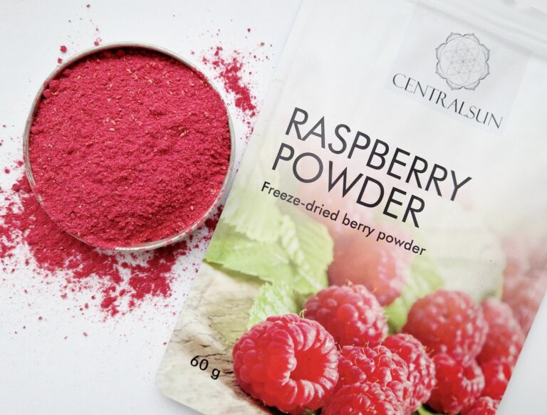 Freeze-dried raspberry powder